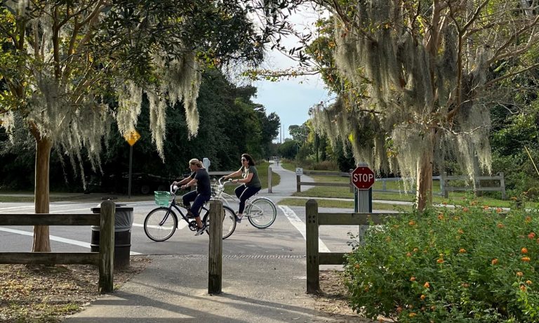 The "...te imasu" Sentence (1) - Learn Japanese with Yuko